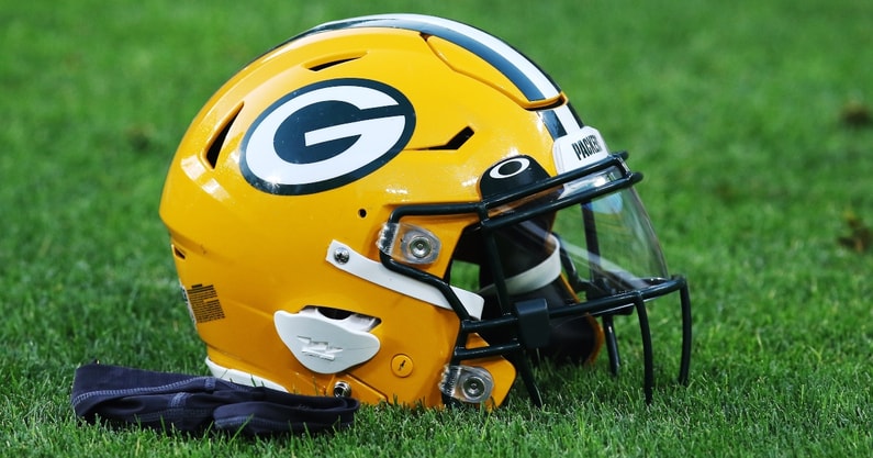 BREAKING: Green Bay Packers Introduce New Wide Receiver....