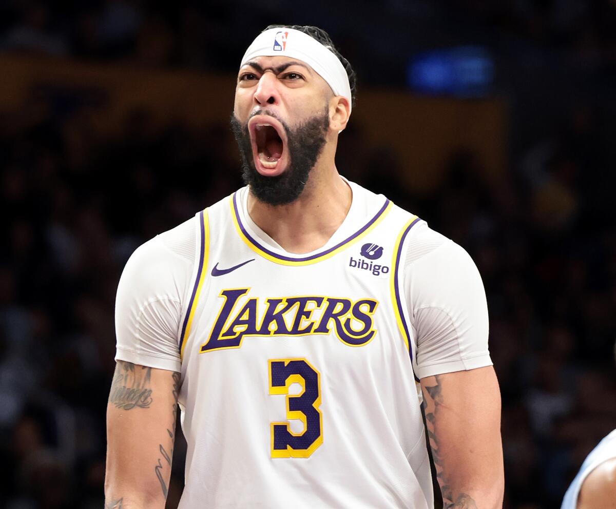 DONE DEAL: Lakers trade Anthony Davis on July 2 over $3million.......